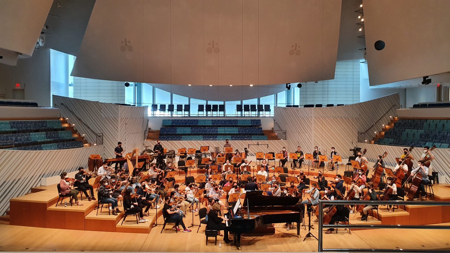 Recording an Orchestra | SoundGirls.org